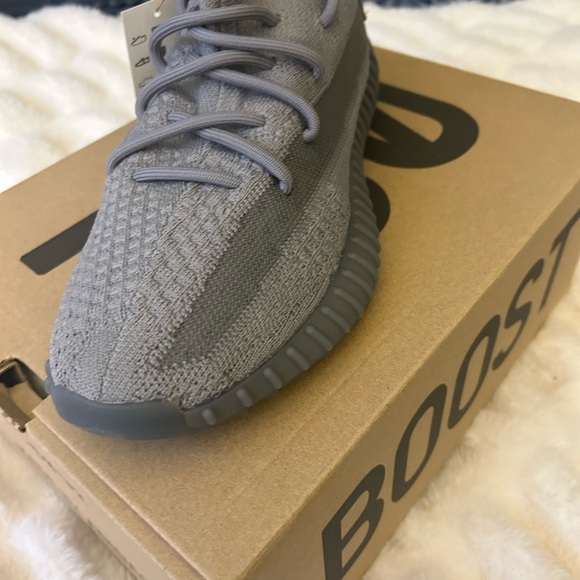 Yeezy | Shoes | Gray Yeezy 35 Brand New With Box Tag And Receipt | Poshmark